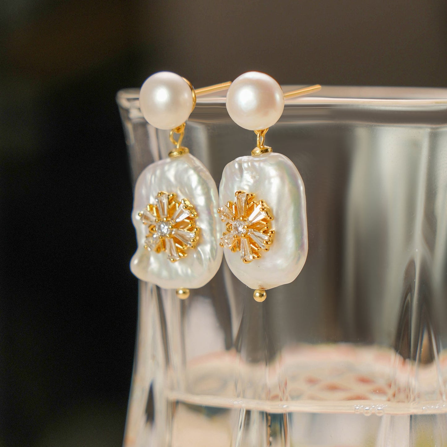 Baroque Pearl Snowflake Earrings – Stars Tarot